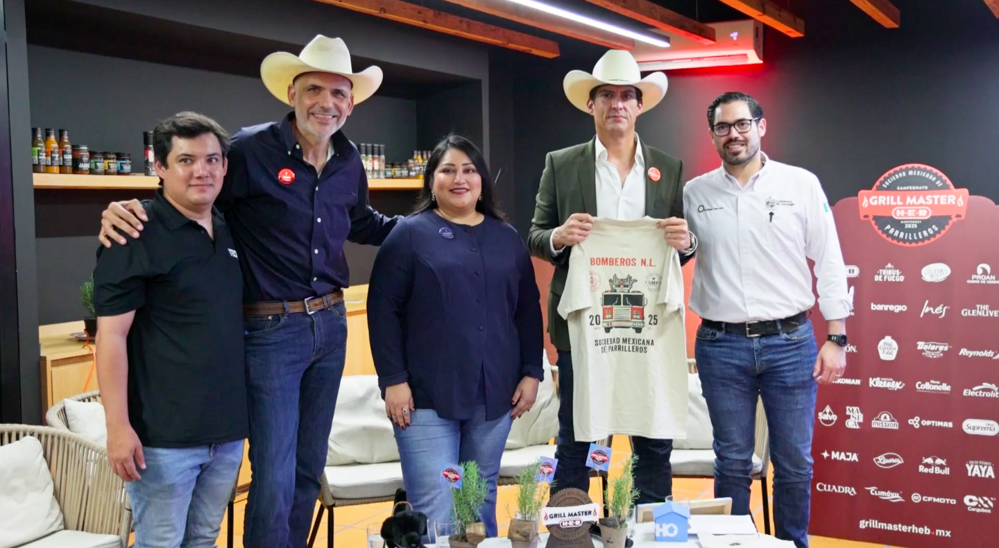 EN SANTIAGO||PRESENTA DAVID DE LA PEÑA LA DOCEAVA EDICIÓN DEL GRILL ...